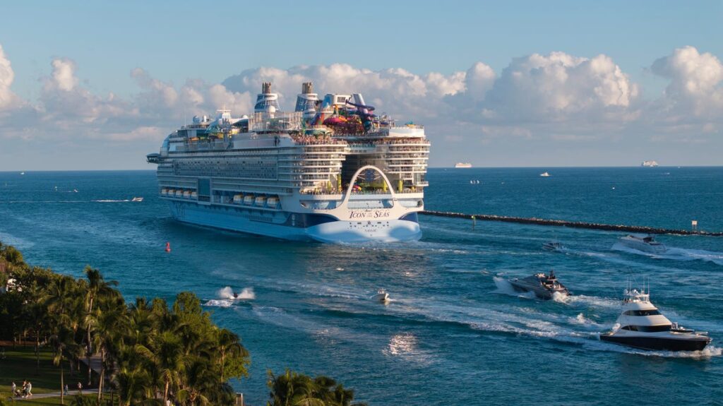 Mega Cruise Ships Surge in Popularity Despite Challenges - Nautical Voice
